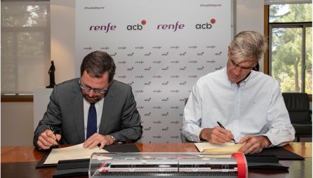 La acb elige a Renfe como Tren Oficial