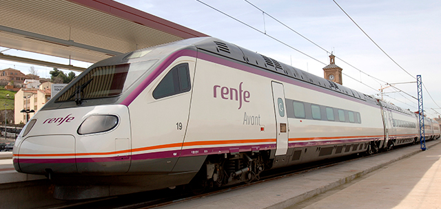 Renfe reorganiza la oferta de trenes de servicio público