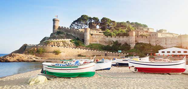 Qué ver en Tossa de Mar: encanto en la Costa Brava | Renfe