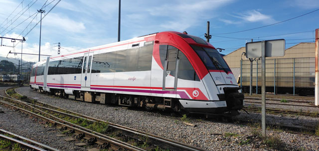 Renfe programa 350 servicios de autobús entre Veriña y Candás